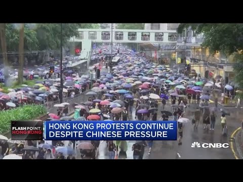 Hong Kong protests continue despite Chinese pressure