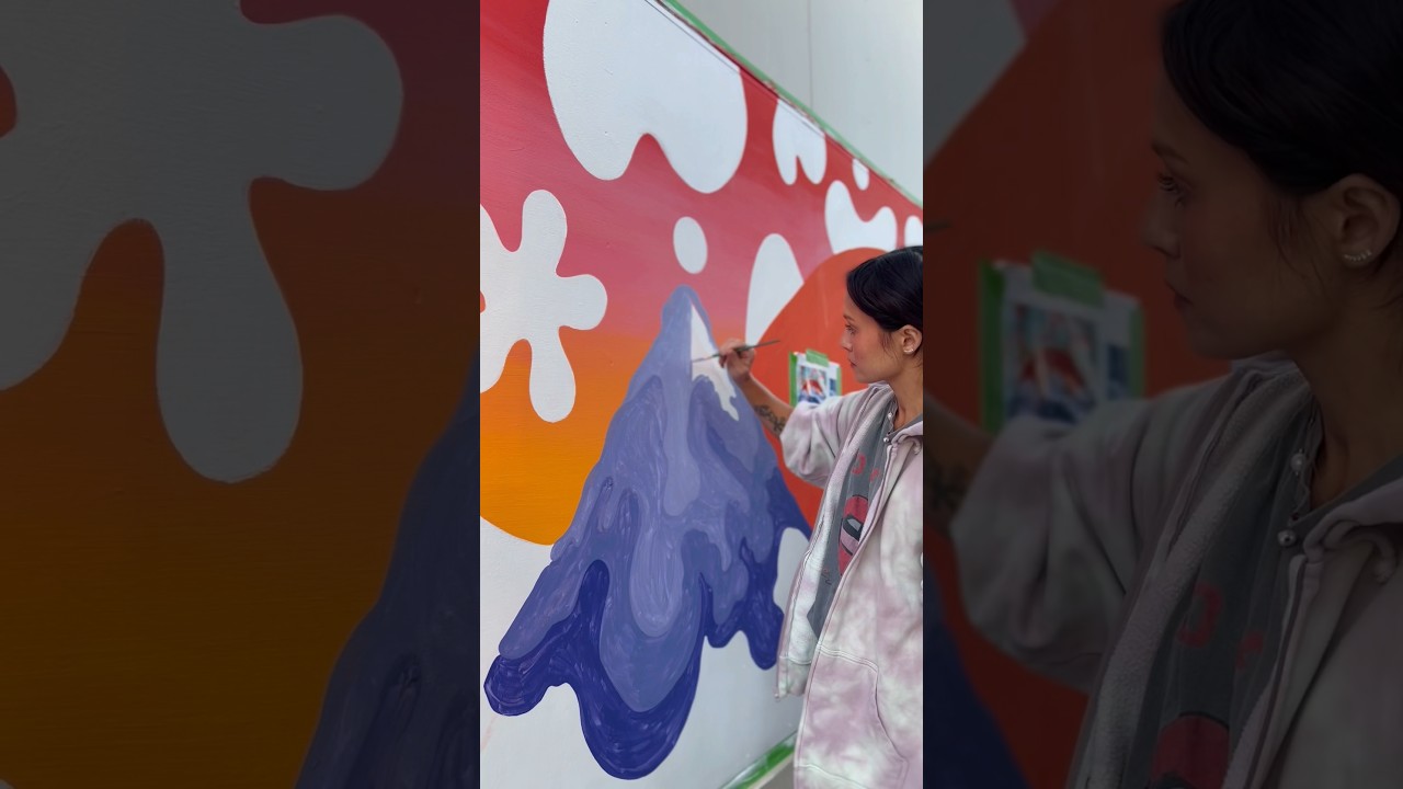 Painting my first art mural ✨ #mural #muralist #abstractart #abstractpainting #painting #artist