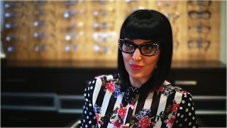 Dispensing Optician Overview | What is a dispensing optician? - Zippia