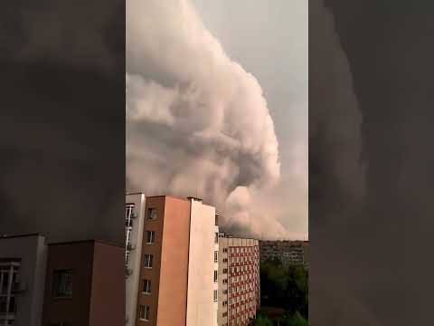 The Dark Side of MASSIVE Shelf Clouds: Thunderstorm Secrets Revealed