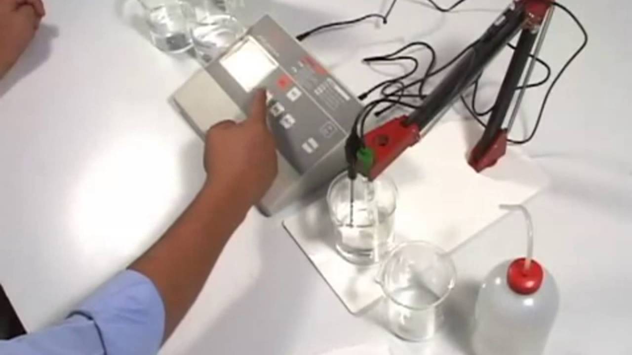 Uso del pHmetro PH 21