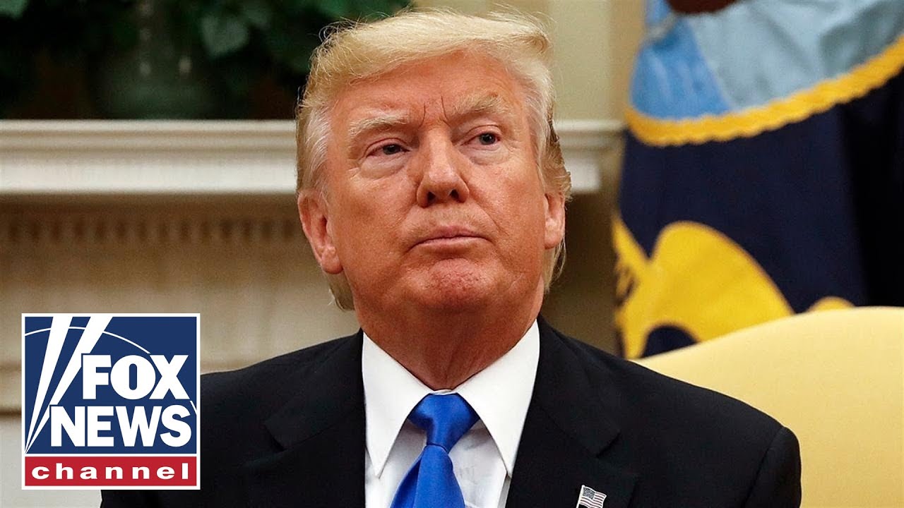 Trump signs executive order on police reform