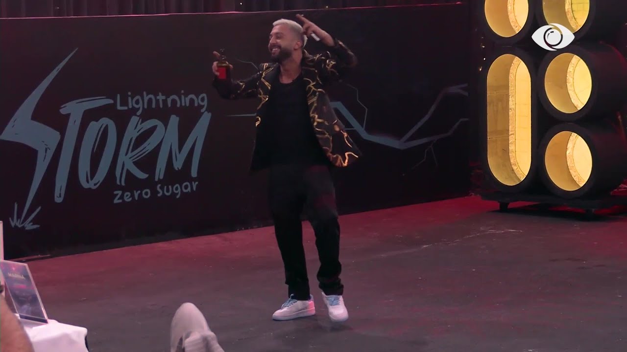 Zemër” Gjesti Këndon Dhe Kërcen Nën Tingujt E Muzikës Big Brother Vip 4