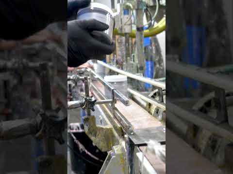 Behind the Scenes at Utrecht Paint Factory: Filling Paint Jars #blickartmaterials