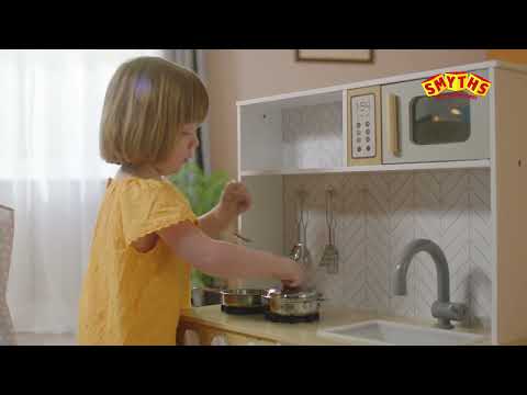 Cuisine en Bois Kitchen Corner chez Smyths Toys