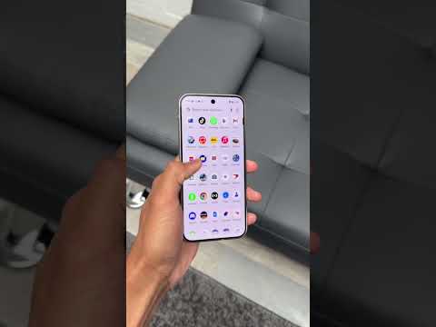 I'm ADDICTED To The Pixel 8 Pro In 2025!