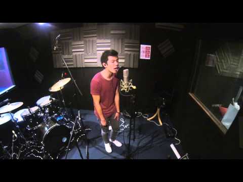 Behind The Glass With Leonard Soosay (Session #1 - Doves & Ravens)