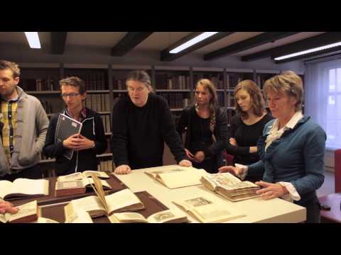 UvA student tour in The Ritman Library - Exhibition Alchemy on the Amstel
