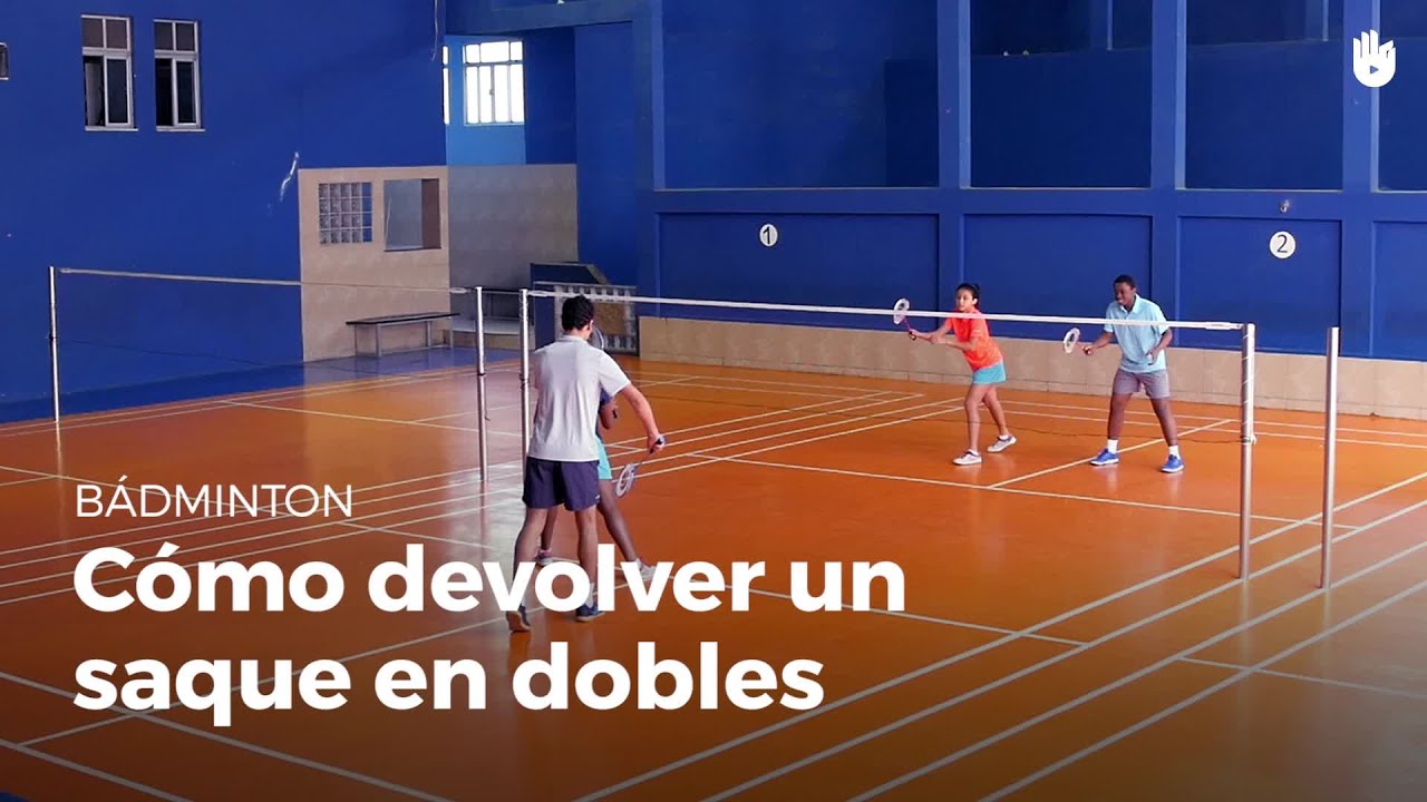Cómo devolver un saque en dobles - Aprende a jugar al bádminton | Sikana
