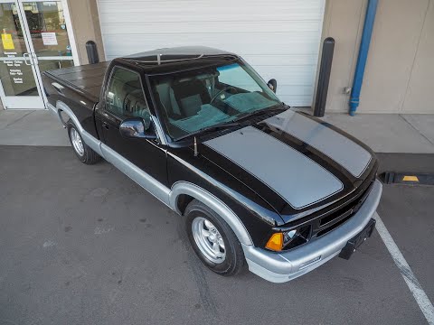 Vortec 1994 Chevrolet S-10 regular cab pickup truck FOR SALE - Clean 4.3L V6 automatic