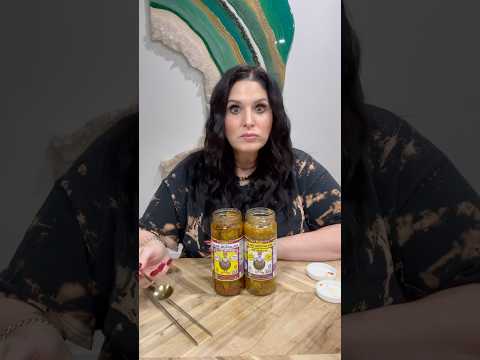 ⭐️FOOD REVIEW⭐️ THAT PICKLED GUY⭐️ PART 3⭐️ #foodreview #shorts #pickles #muffaletta