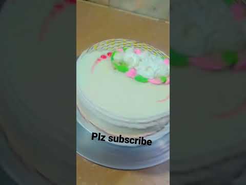designing khubsurat birthday cake Chef Irfan Ali