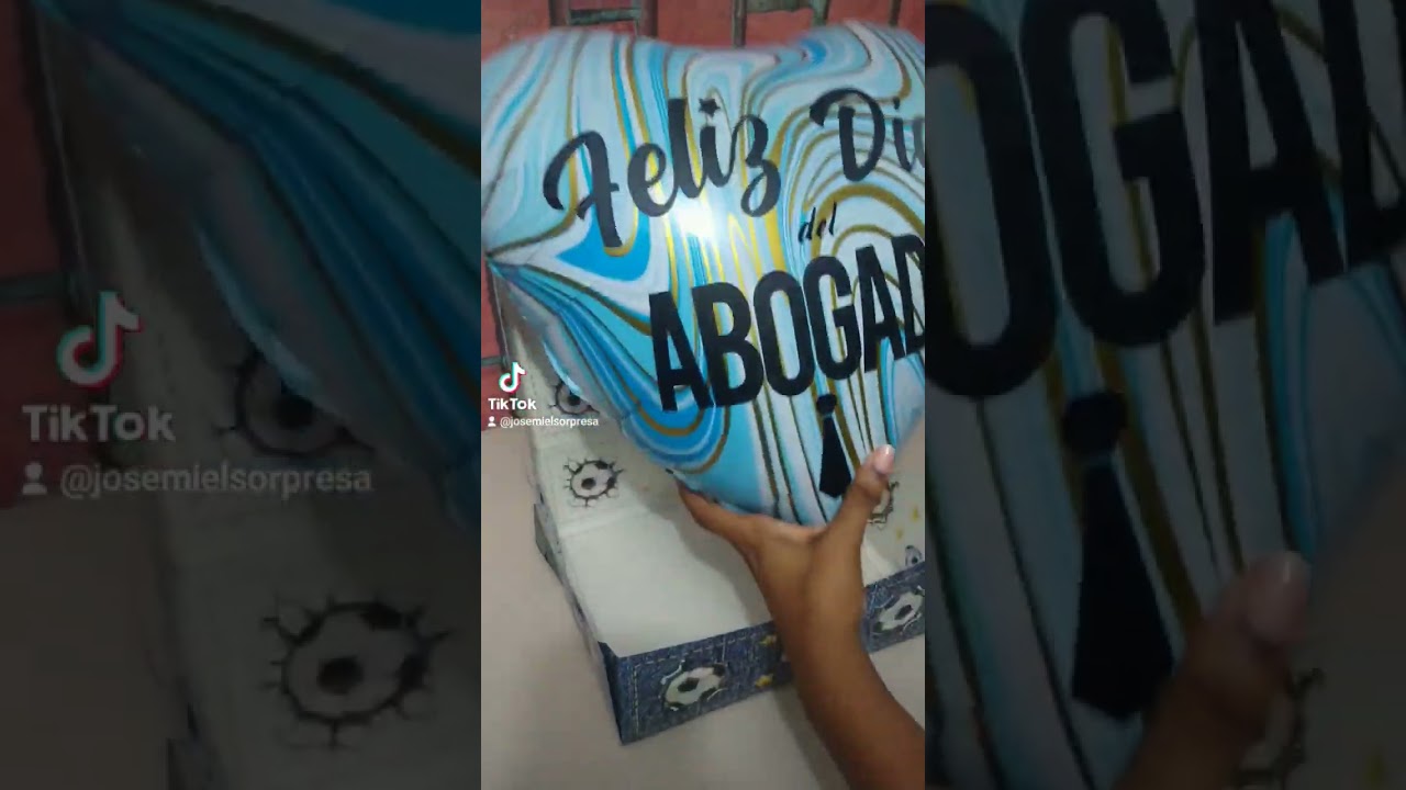 Desayuno cumpleaños hombre en caja de cartón