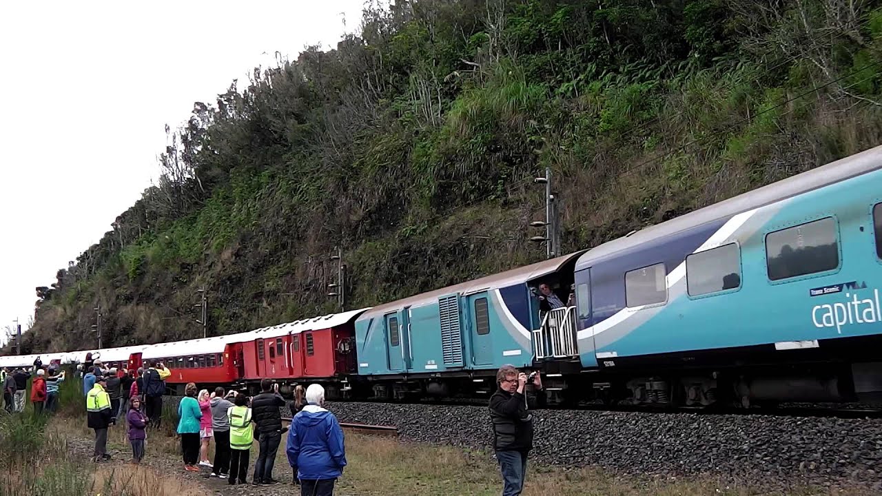 Photos - Raurimu Rover - nzrailphotos.co.nz