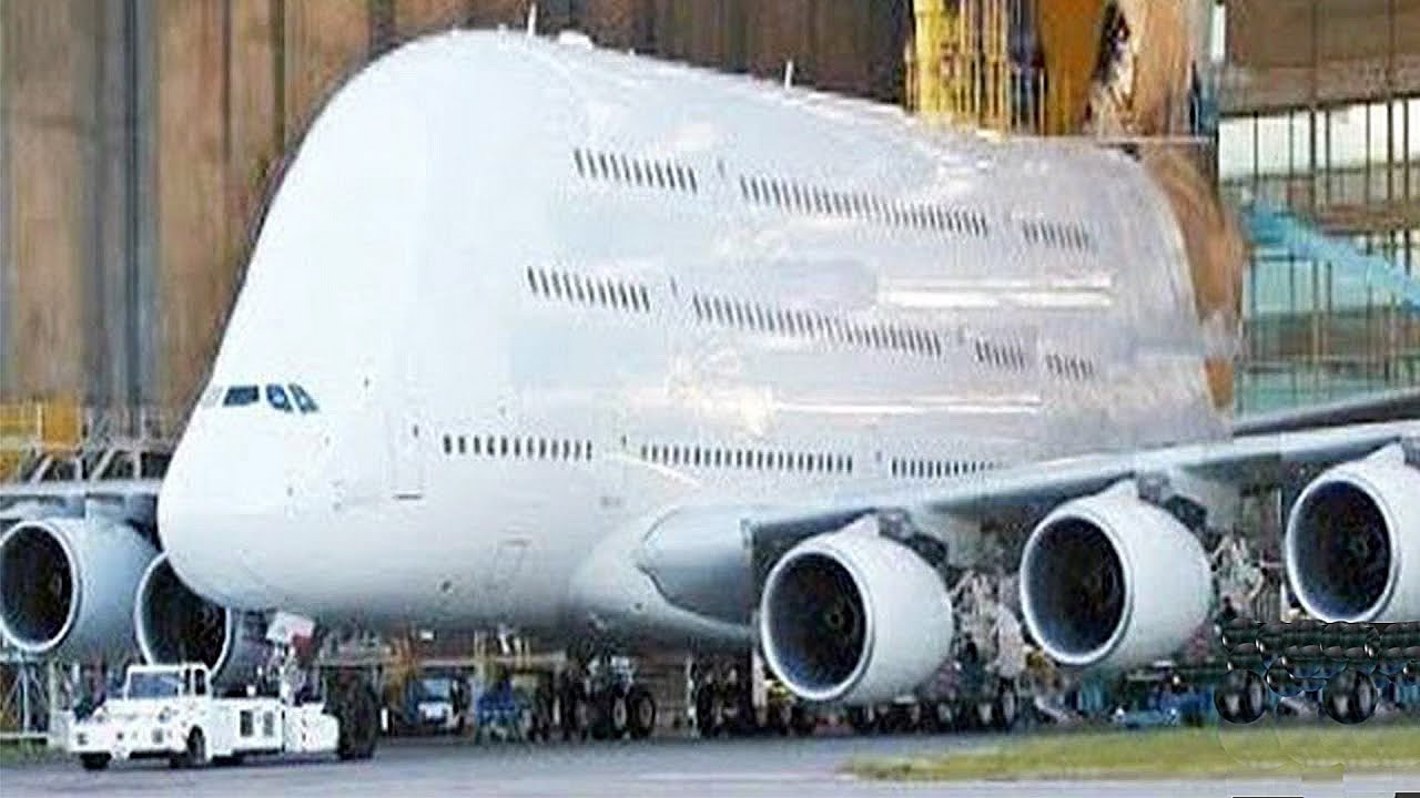 The 10 Biggest Planes in the World