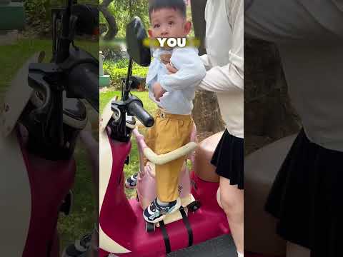 From 6 months to 8 years old, you can easily travel with your baby in a child seat. When you arr