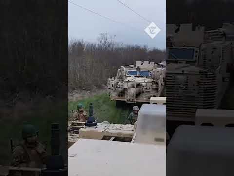 Ukrainian Army convoy comprised of British supplied Mastiff MRAPs |#ukrainenews #ukrainerussia #war