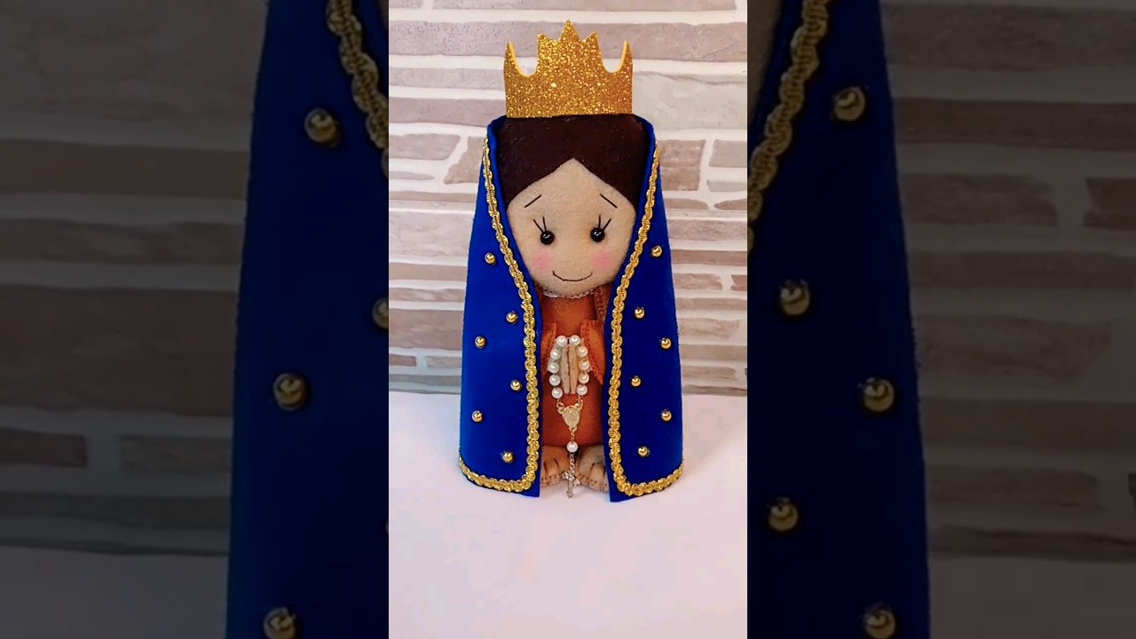 🩵 Nossa Senhora Aparecida em #feltro . #artesanatos #santinha #senhoraAparecida #fé #artesanatos