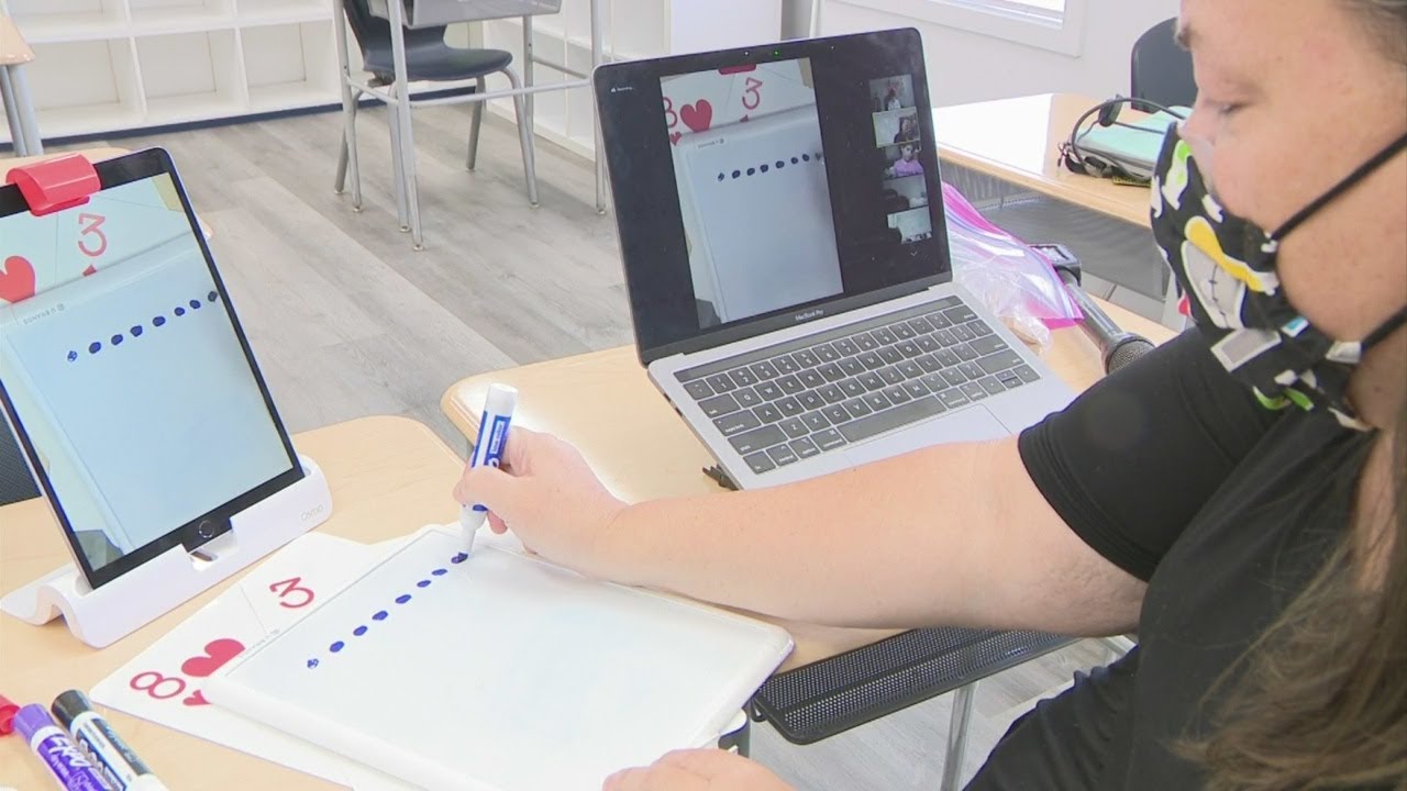 Teacher Using Tech To Make Classes More Interactive