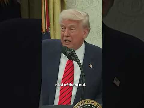 Trump says only 21 hostages held by Hamas in Gaza now believed to be alive #shorts