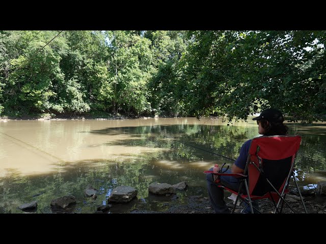 “Went to get his protein directly from the source” - Fans surprised as ...