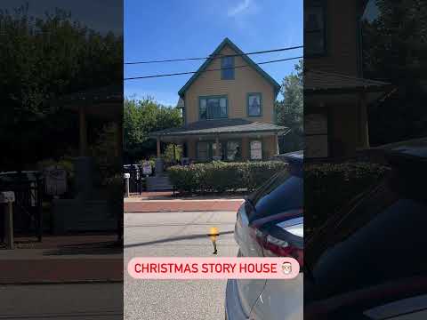 Visting A Christmas Story House In Cleveland