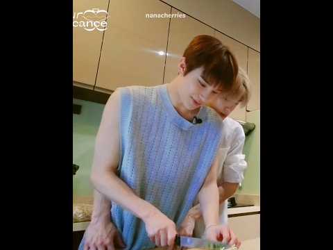 WHAT IS THIS?!?! get a room please ๐ญ #jaehyun #jungwoo #nct #jaewoo