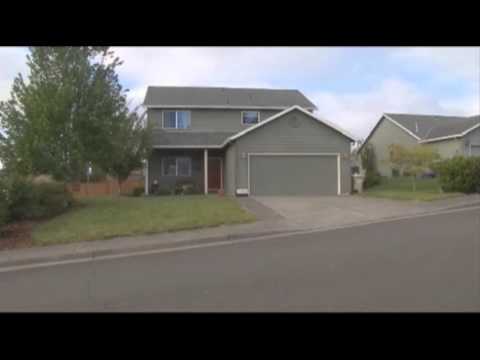 Oregon Bomb Plot Suspect Due in Court Tuesday