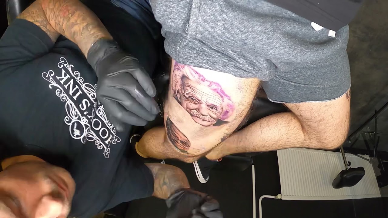 Timelapse Einstein tattoo