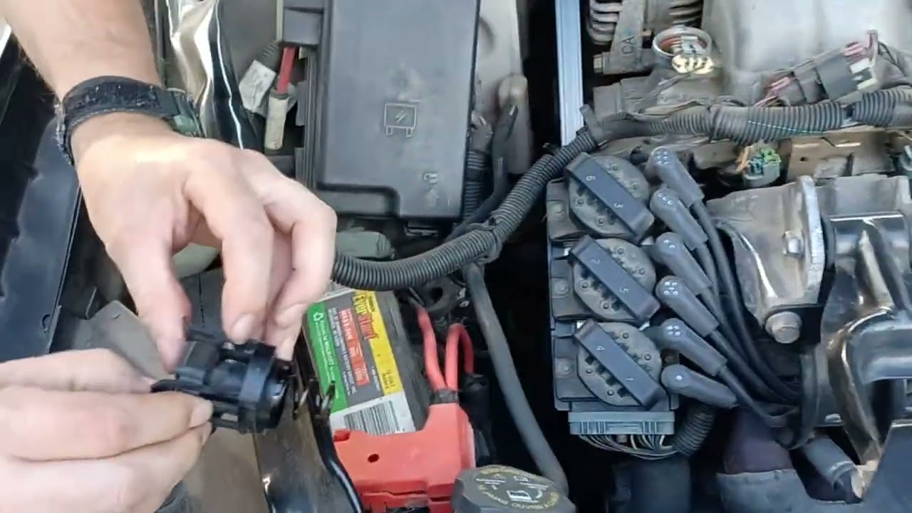 PCV Valve Replacement 2008 Pontiac Grand Prix 3.8L V6