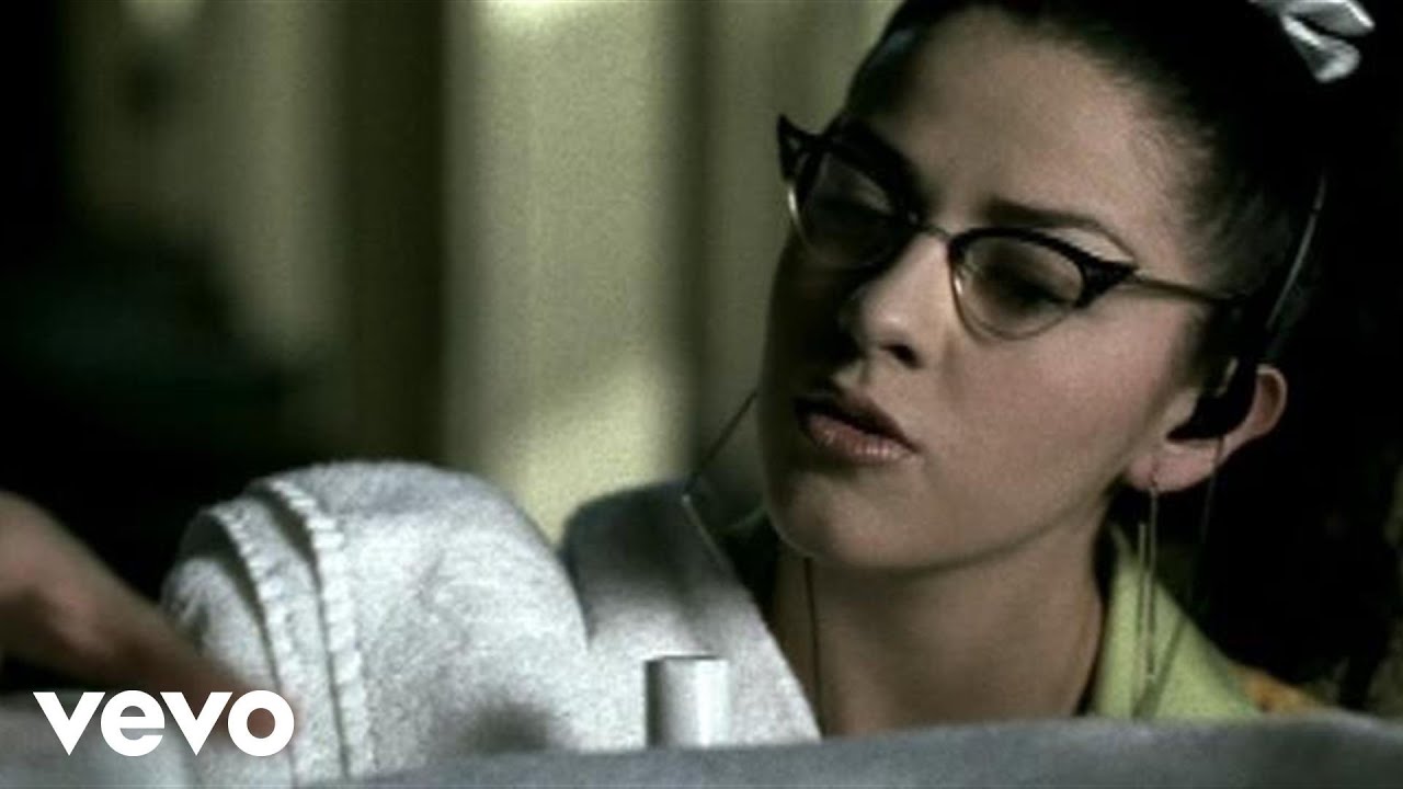 OV7 - Aum Aum ((Video))