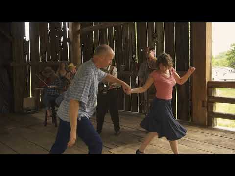 CAJUN MUSIC WITH PAYS D'EN HAUT (TIT GALOP POUR MAMOU)