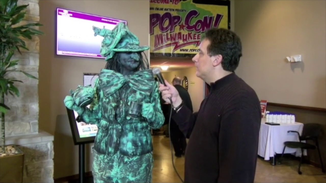 Hire Ginger Whimsy - Human Statue in Milwaukee, WI | GigSalad