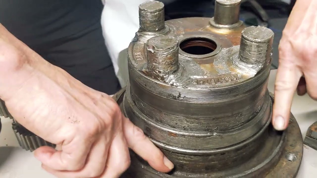 How We Repair a John Deere 332 Final Drive