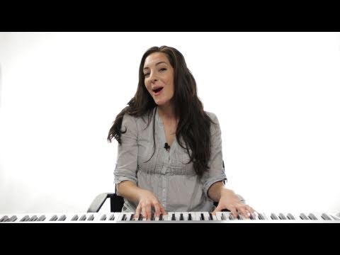 How to Play an E-flat 7th Chord on Piano