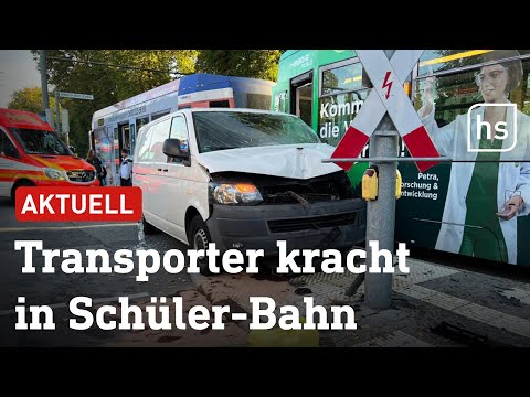 Transporter rammt mit vielen Kindern besetzte Straßenbahn in Darmstadt | hessenschau