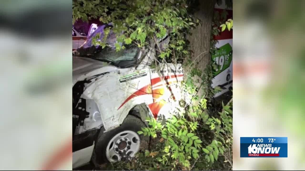 1 arrested, 2 suspects at large after police chase ends in crash in Berrien County