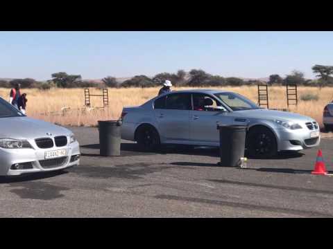 BMW M5 E60 vs BMW 335i e90