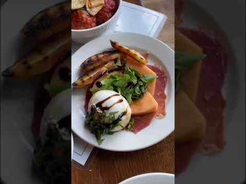 Bar Roma: Italian Restaurant in Chicago