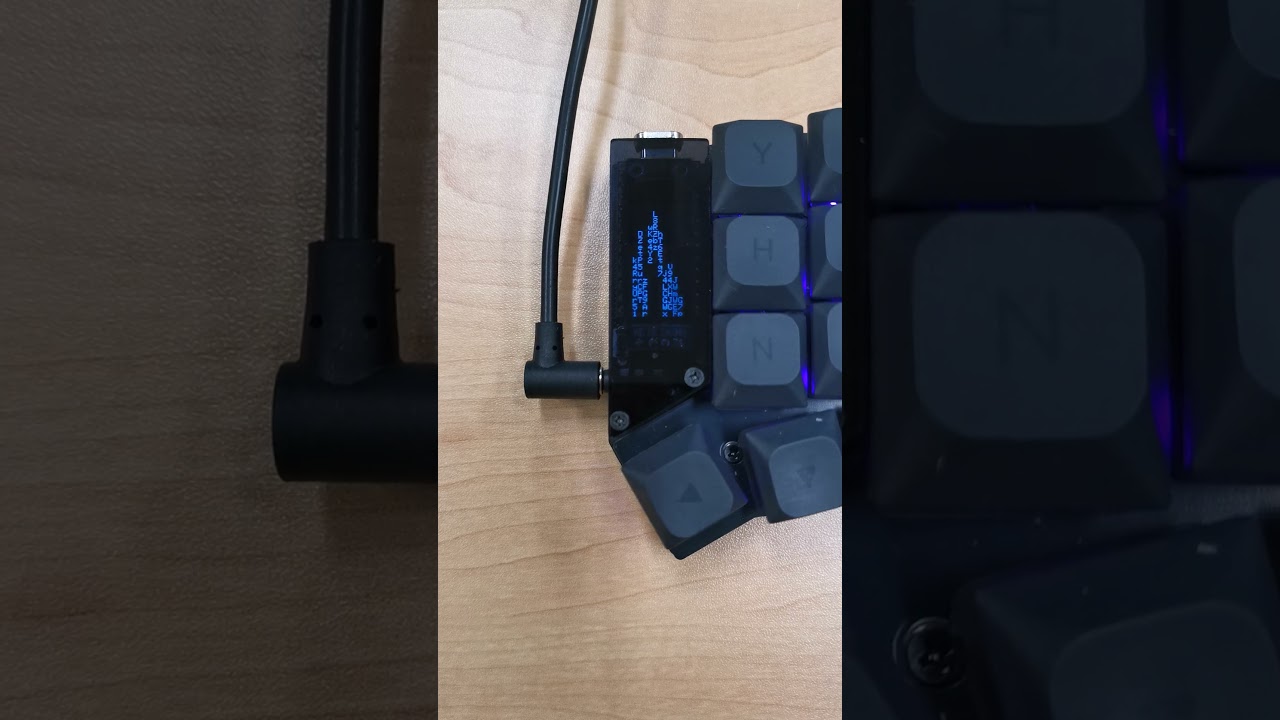 Matrix Digital Rain on 128x64 OLED Display (Corne Keyboard)