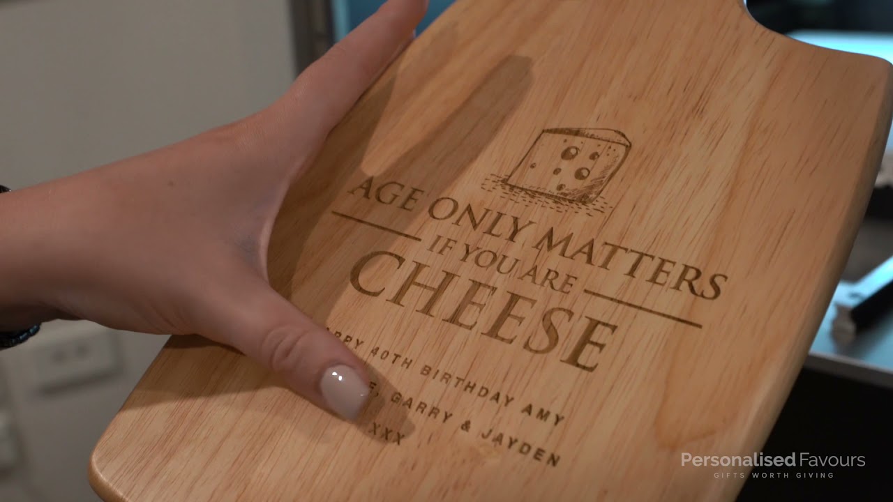 Engraved Wooden Cheese Serving Chopping Board - Personalised Favours