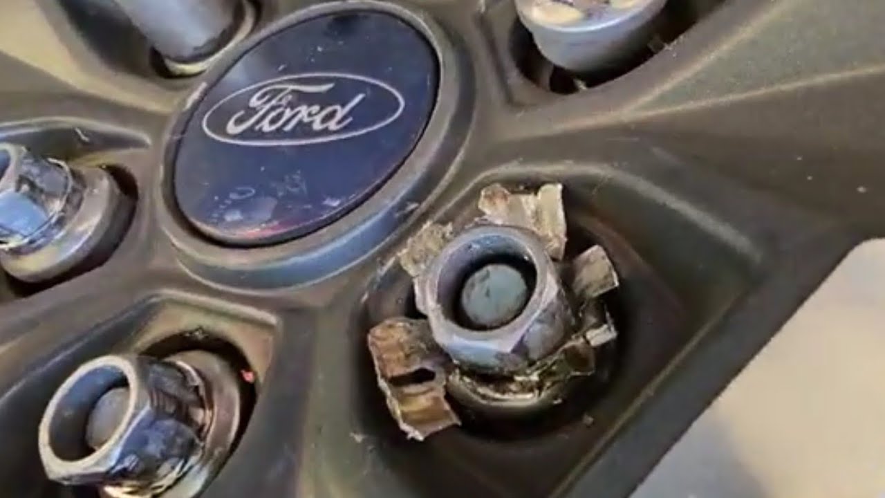 HOW TO REMOVE FORD F150 LUG NUTS