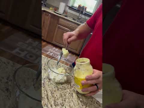 Creamy horseradish sauce good with steaks or prime rib! #bbq #steak #beef