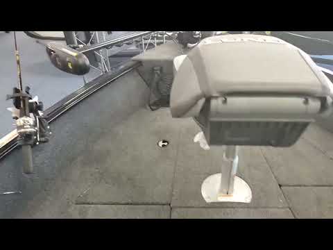 2025 Lund 1775 Impact XS