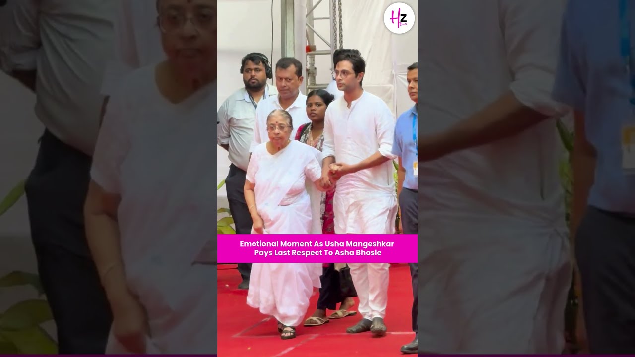 Emotional Moment As Usha Mangeshkar Pays Last Respect To Asha Bhosle I HerZindagiBuzz