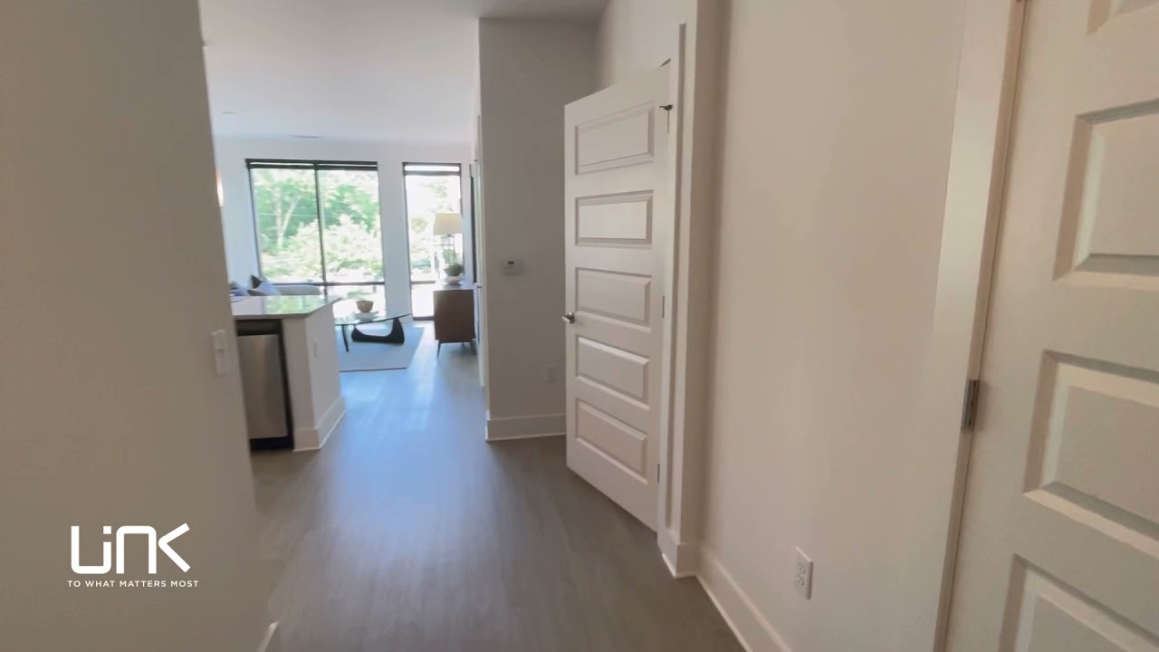 B2 floor plan - 2 bedroom/2 bath