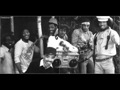 Larry's Dance Theme - Grandmaster Flash (Vocal)