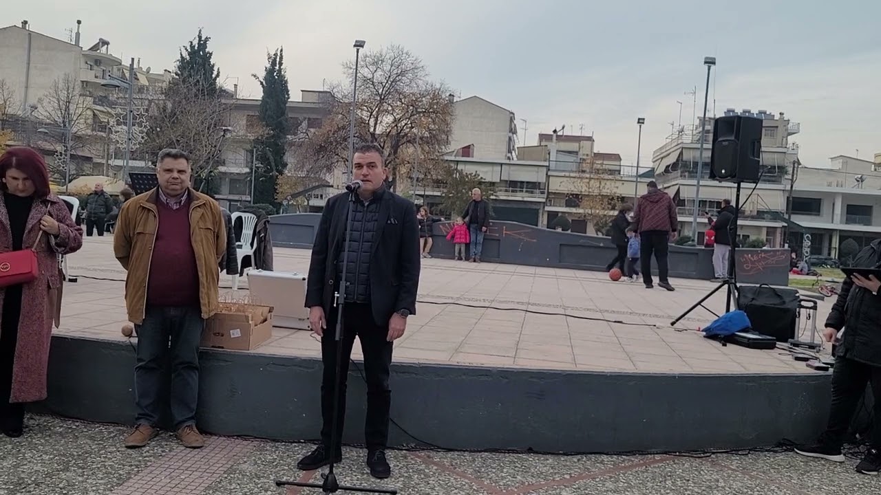 Λάρισα: «Γουρουνοχαρά» με κόσμο και ατελείωτο χορό στη Φιλιππούπολη ...