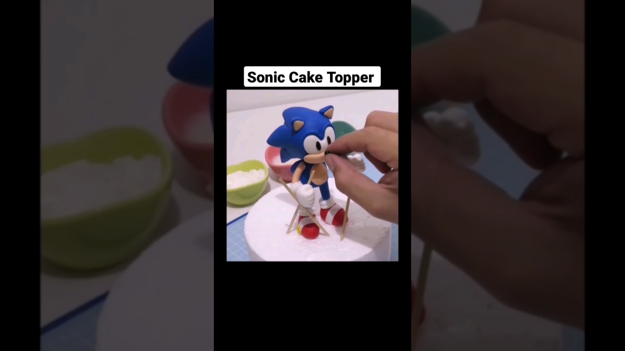 Making a Sonic Cake Topper