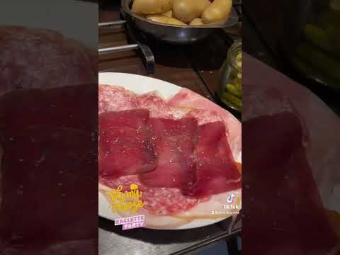Raclette β€οΈπ§π«π·π #raclette #raclette_cheese #cheese #cheesy #cheesaholic #frenchfood